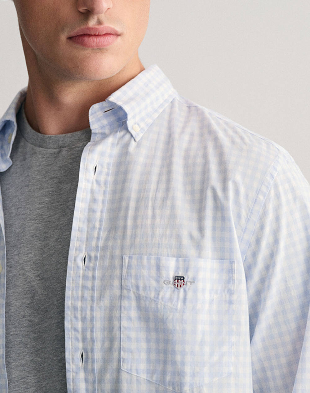 GANT ΠΟΥΚΑΜΙΣΟ ΜΜ REG POPLIN GINGHAM SHIRT - LightBlue | Politikos-shop.gr